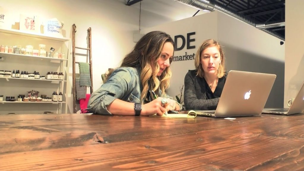 “The Splash” Person of the Week: Amy Strauss - Greater West Bloomfield ...